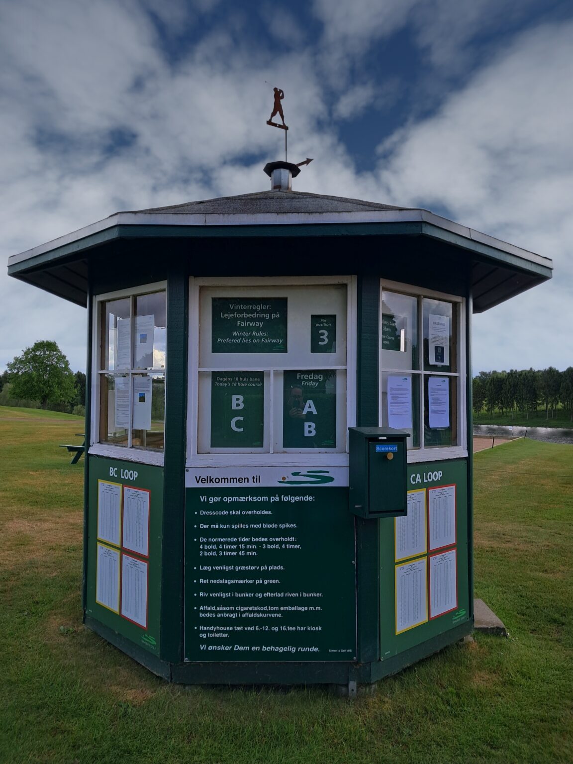 STARTERHUSET – Simons Golf